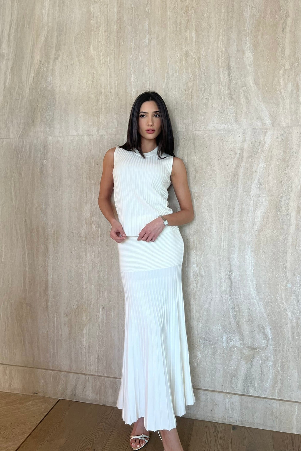 Andrea High Neck Top & Pleated Midi Skirt Set – NÓRA